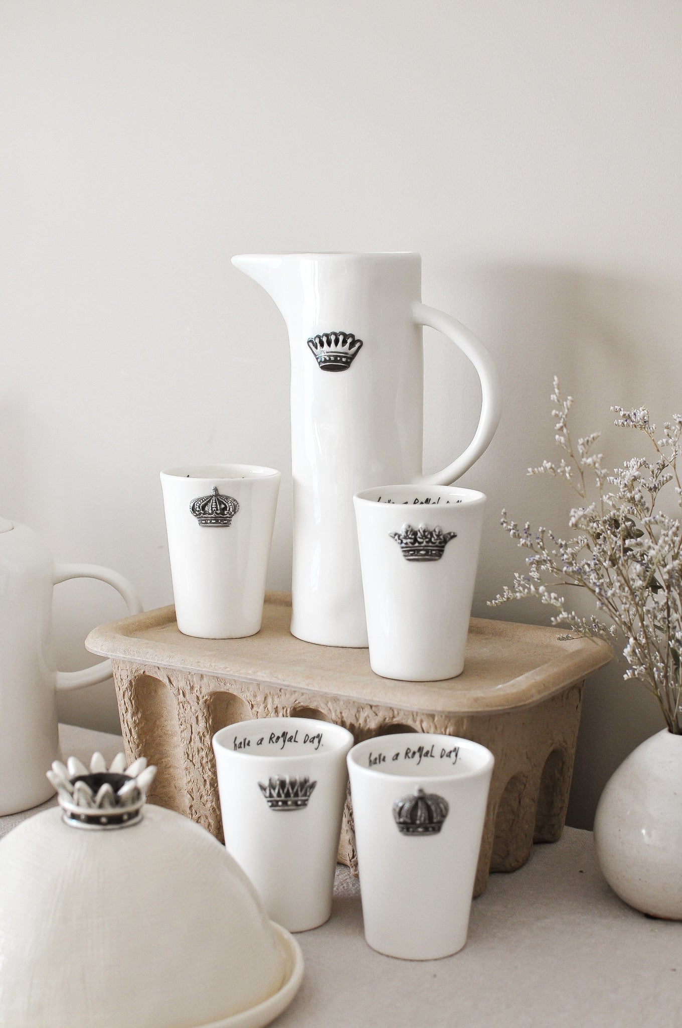 Rae Dunn Crown Pitcher – MAGENTA Retail