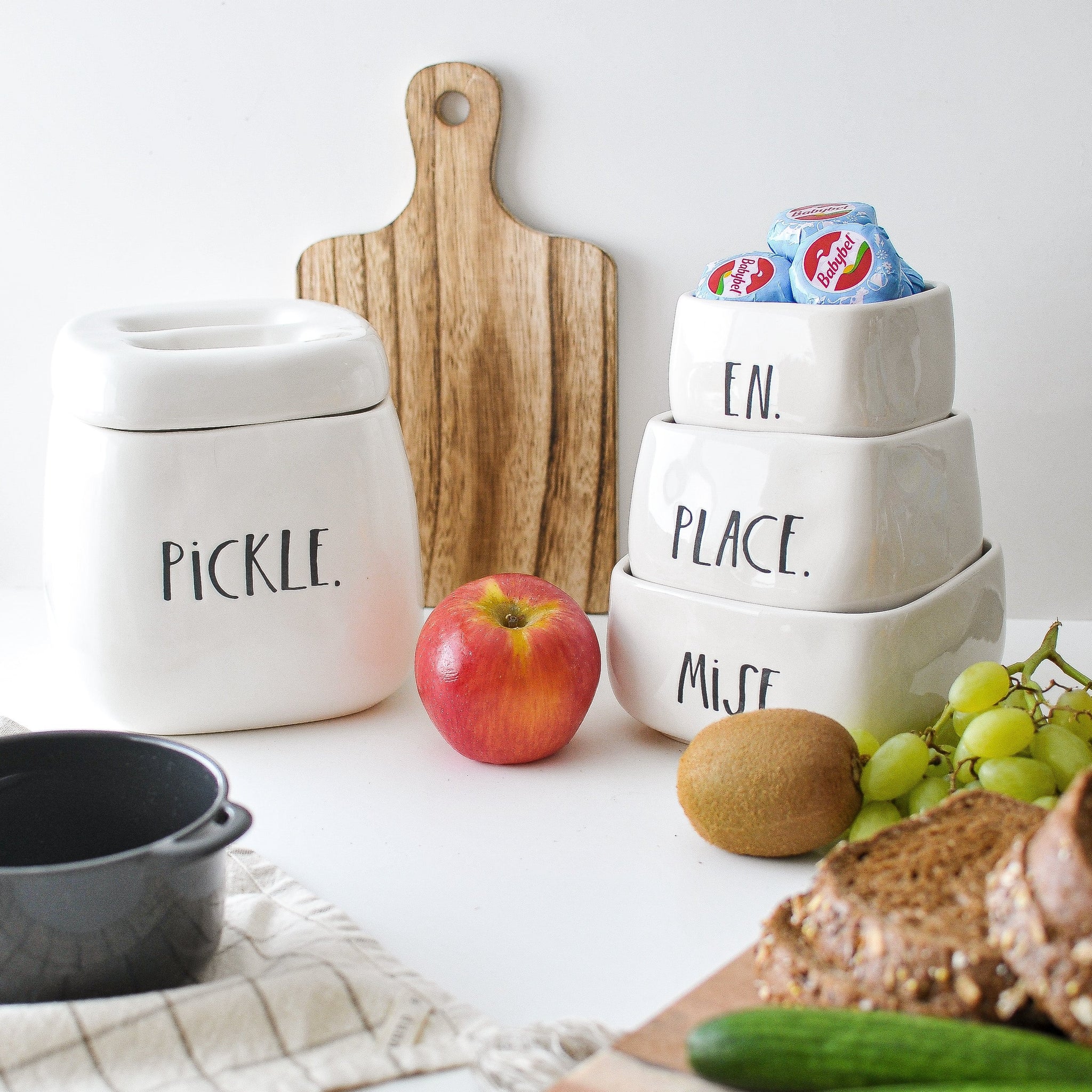 Stem Print Mise en Containers, Set of 3 – MAGENTA Retail